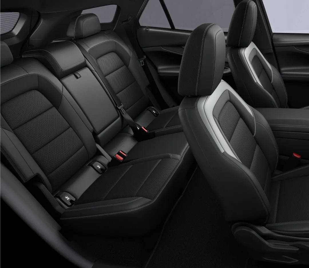 How to Fold Down & Adjust the Seats of Your Chevy